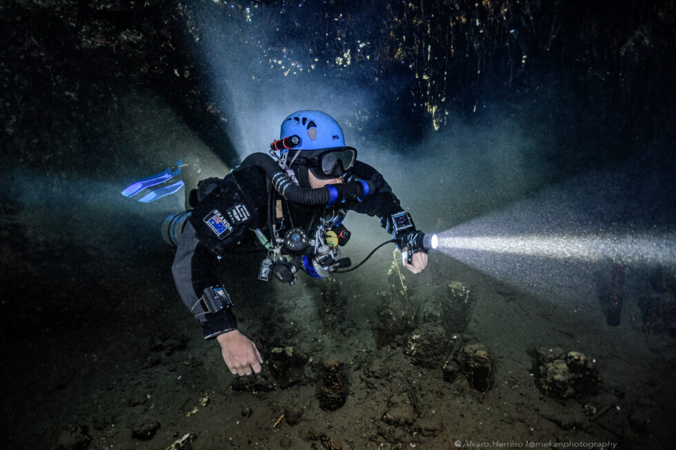 SEAL Drysuit Review - ProTec Dive Centers | Cave Diving Playa del Carmen & Tulum, Mexico