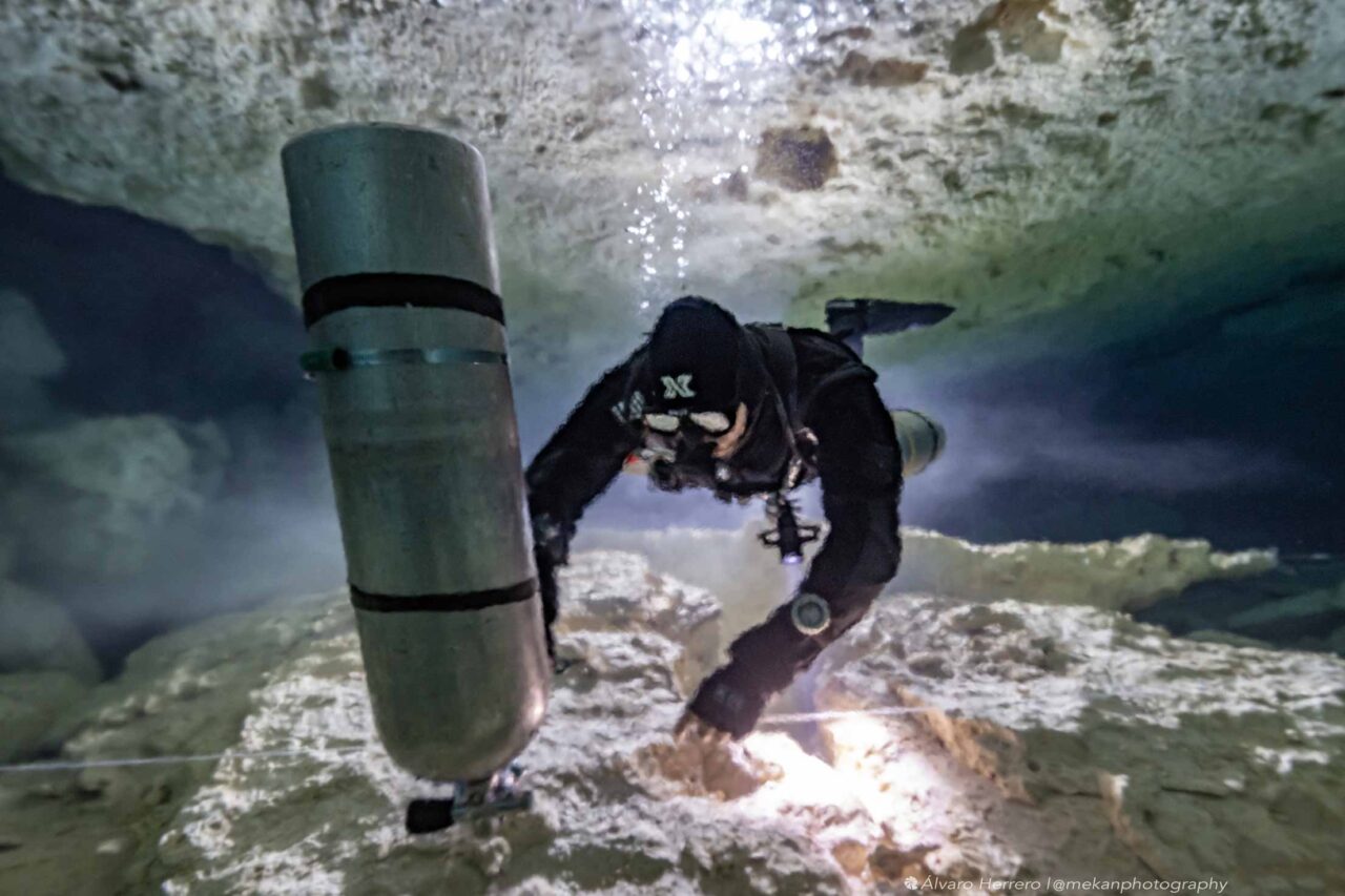 Cave & Cavern Diving Courses - ProTec Dive Centers | Cave Diving Playa ...
